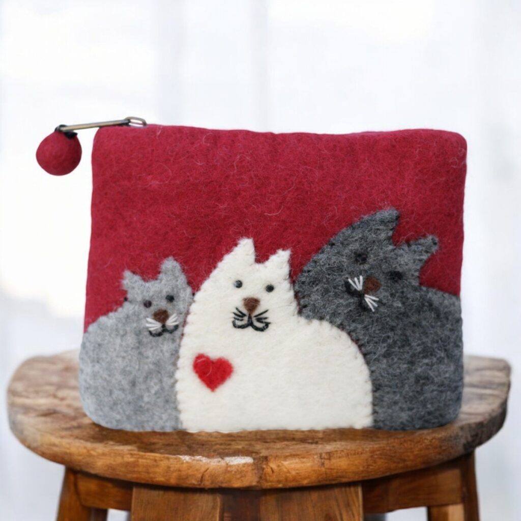 Handmade Felt Cat Coin Purse – Adorable Boho Zipper Wallet, Eco ...